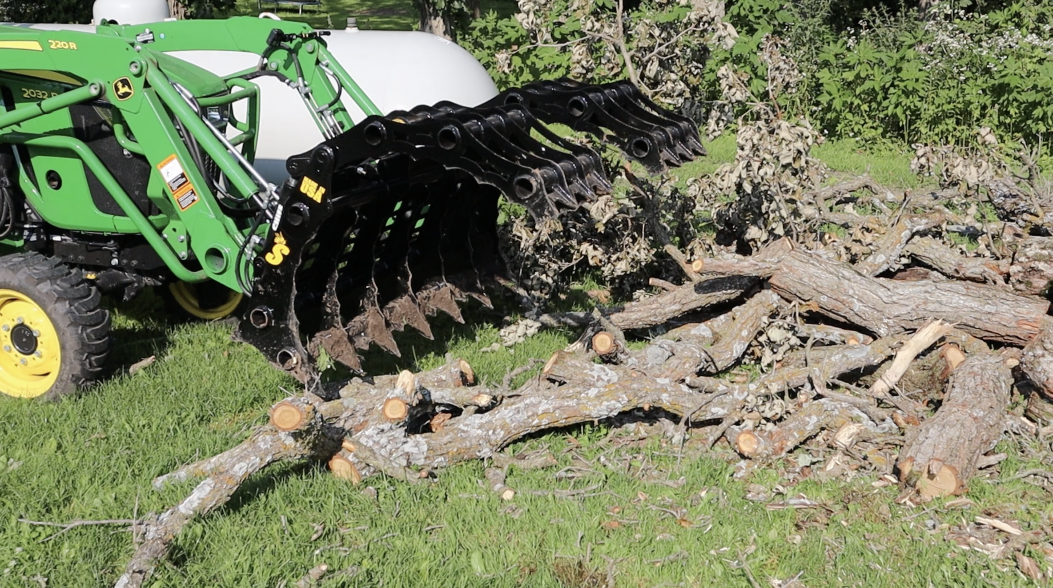 Mini Grapple Rake For John Deere Compact Tractors - Ask Tractor Mike