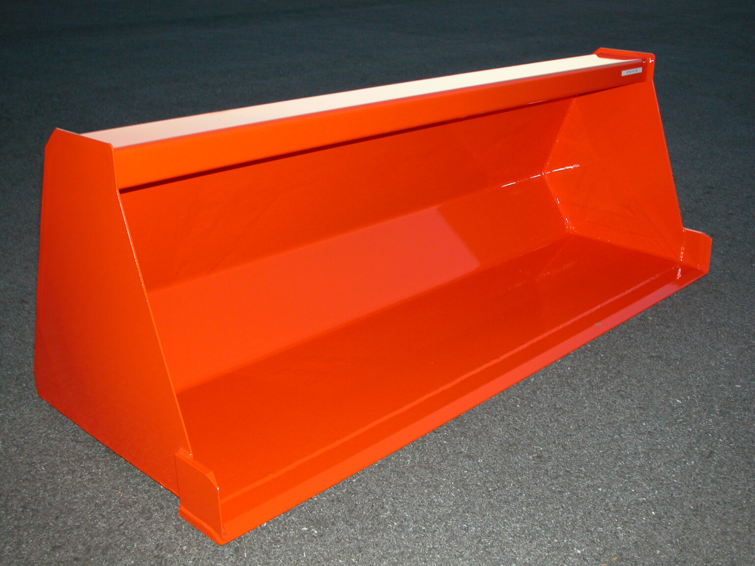 Kubota® LA, LB, & BF* Front End Loader Replacement Pin-On Bucket • Ask ...